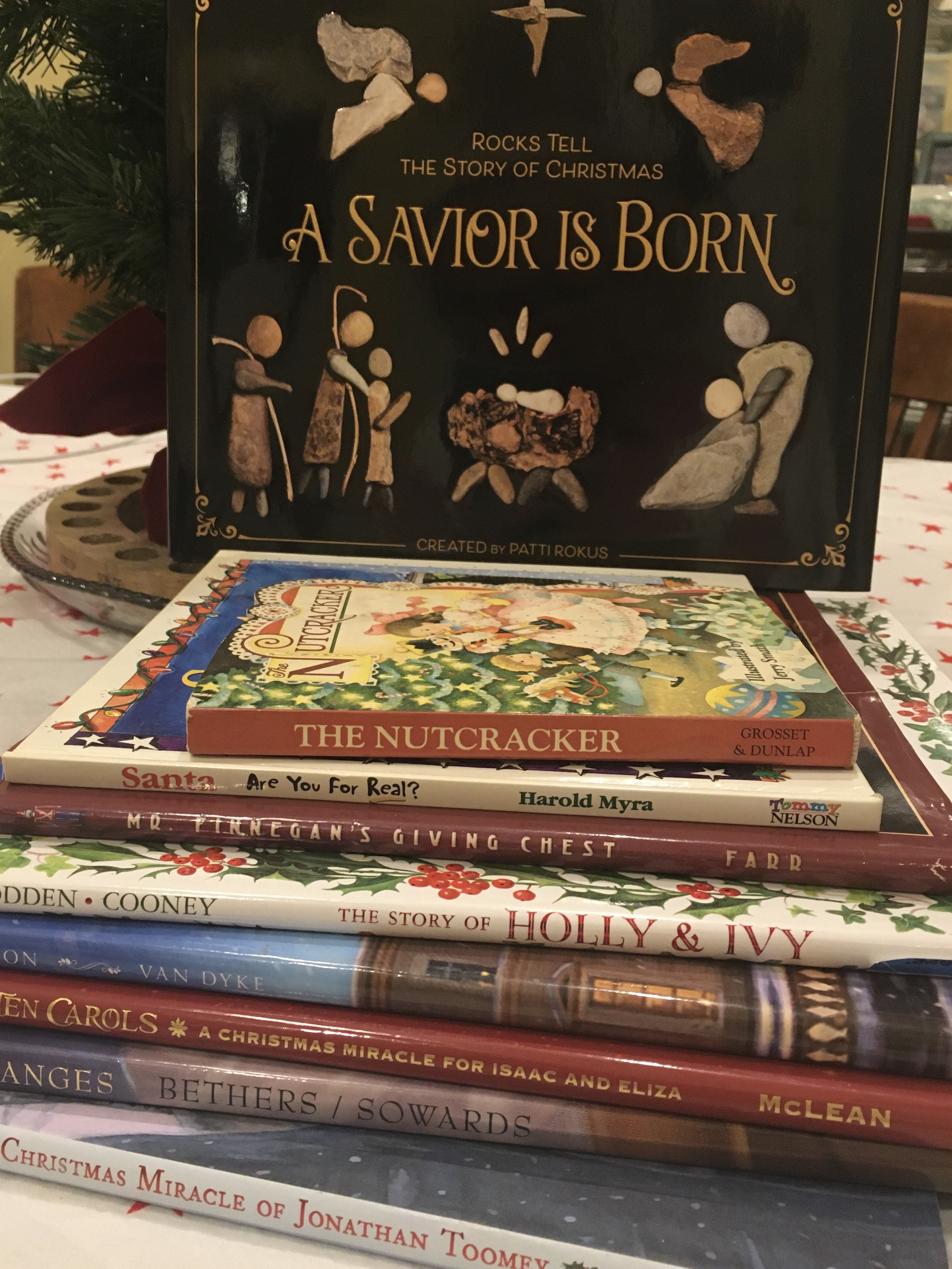 Free Ebook of Christmas Picture Book Titles | Tree of Life Mothering